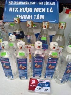 Lô rượu men lá đầu tiên của Bắc Kạn được xuất khẩu sang Nhật Bản - Easy ...